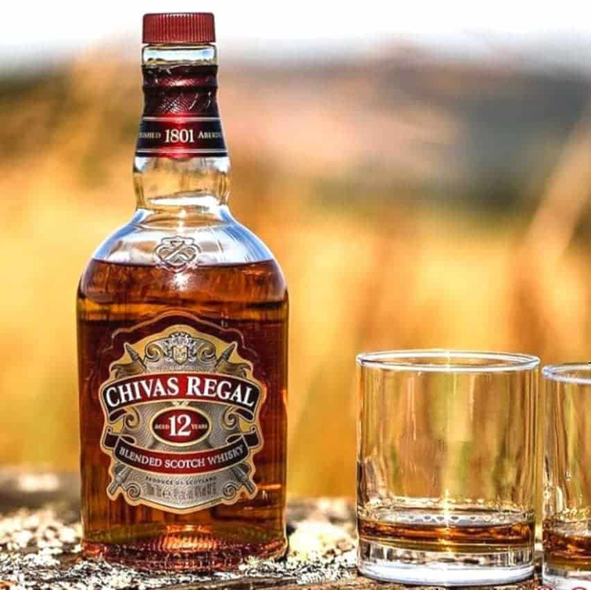 Whisky Chivas Regal 12 anos Blended Escocês - 750 ml - Promotop