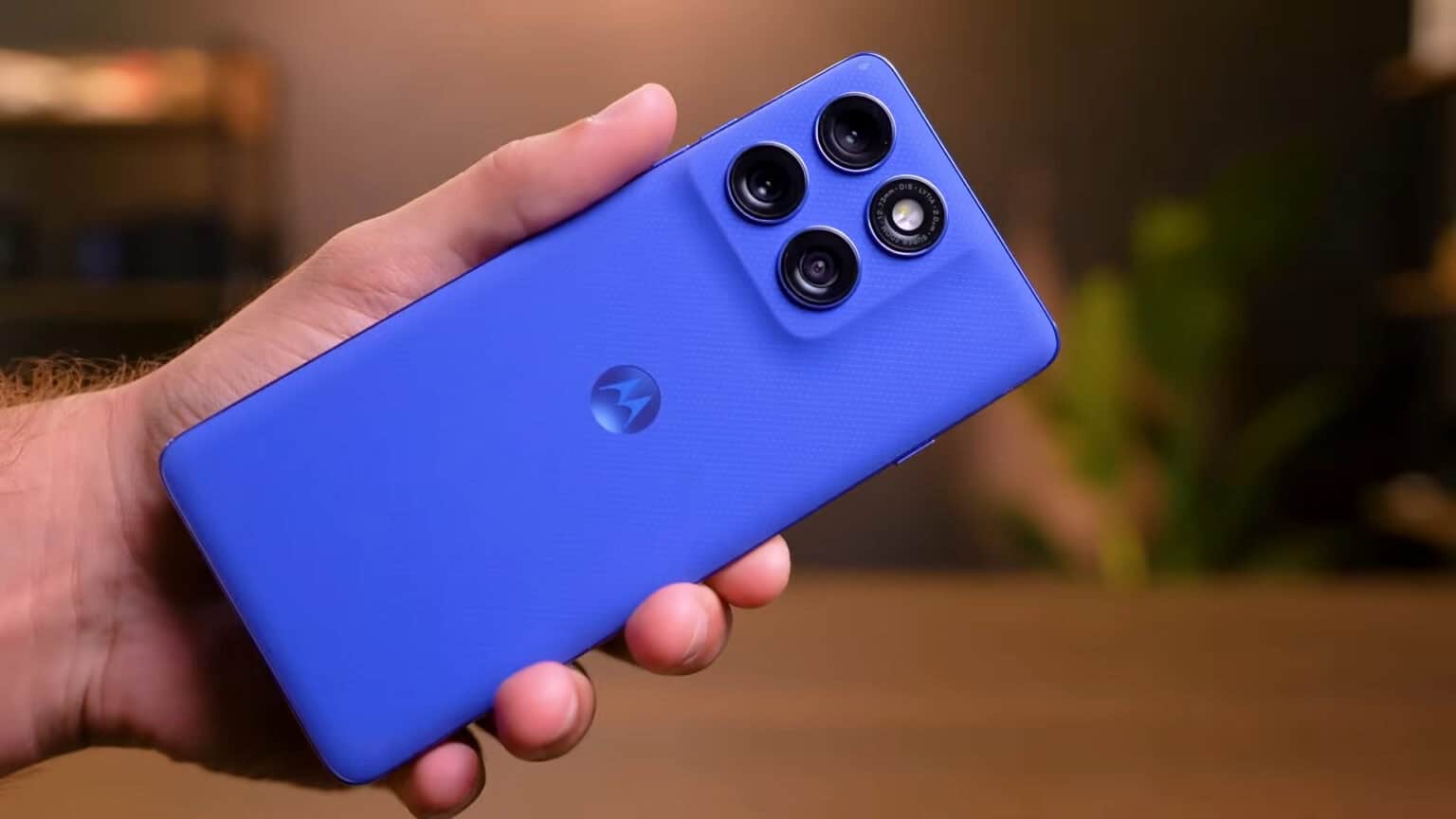Motorola Edge 60 Fusion: Um Celular Completo com IP69, Câmeras 4K e ...
