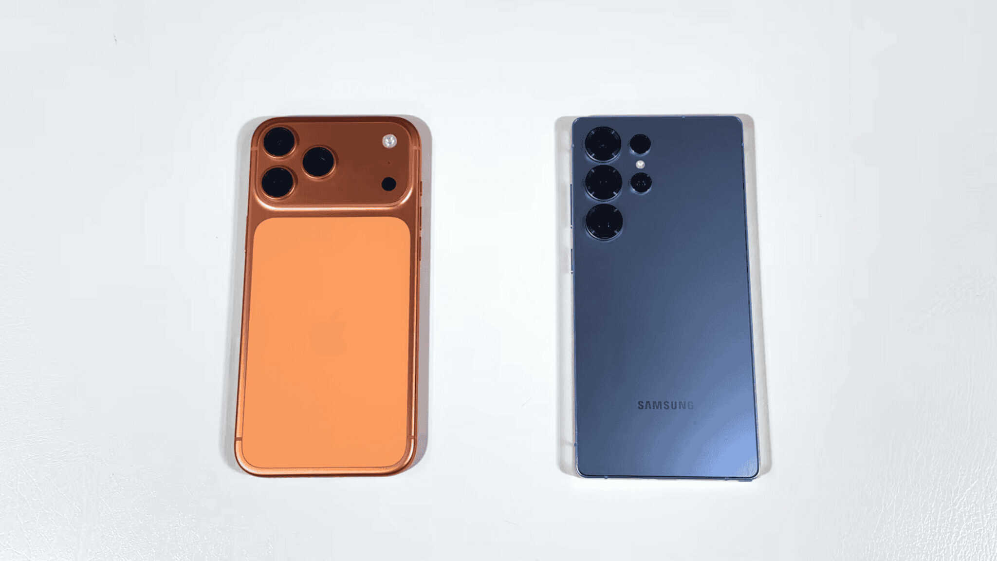 iPhone 17 Pro vs Galaxy S25 Ultra: Qual tem o melhor desempenho em 2025?
