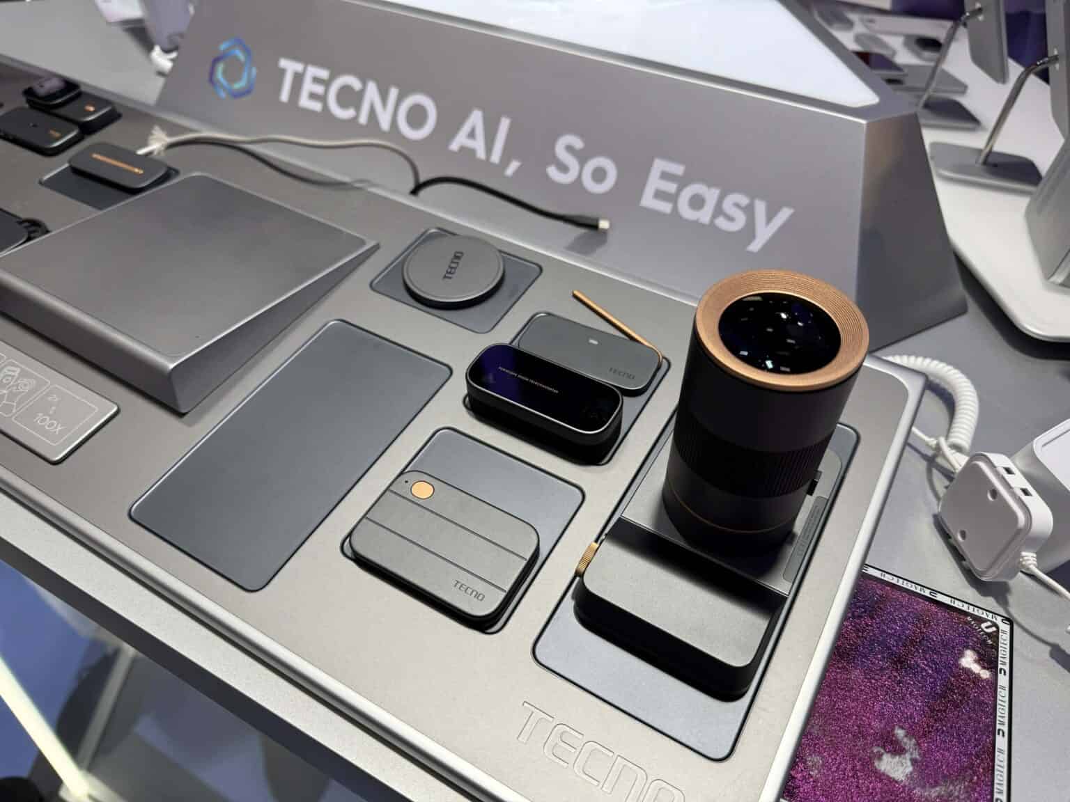 Celular modular da Tecno: smartphone que permite trocar bateria, câmera ...