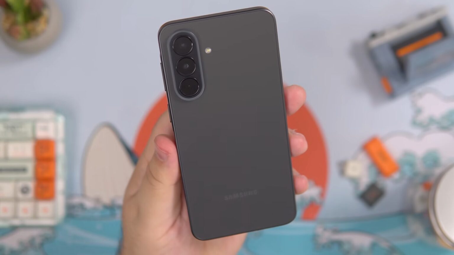 Samsung Galaxy A37 vale a pena em 2026? Review completo do ...